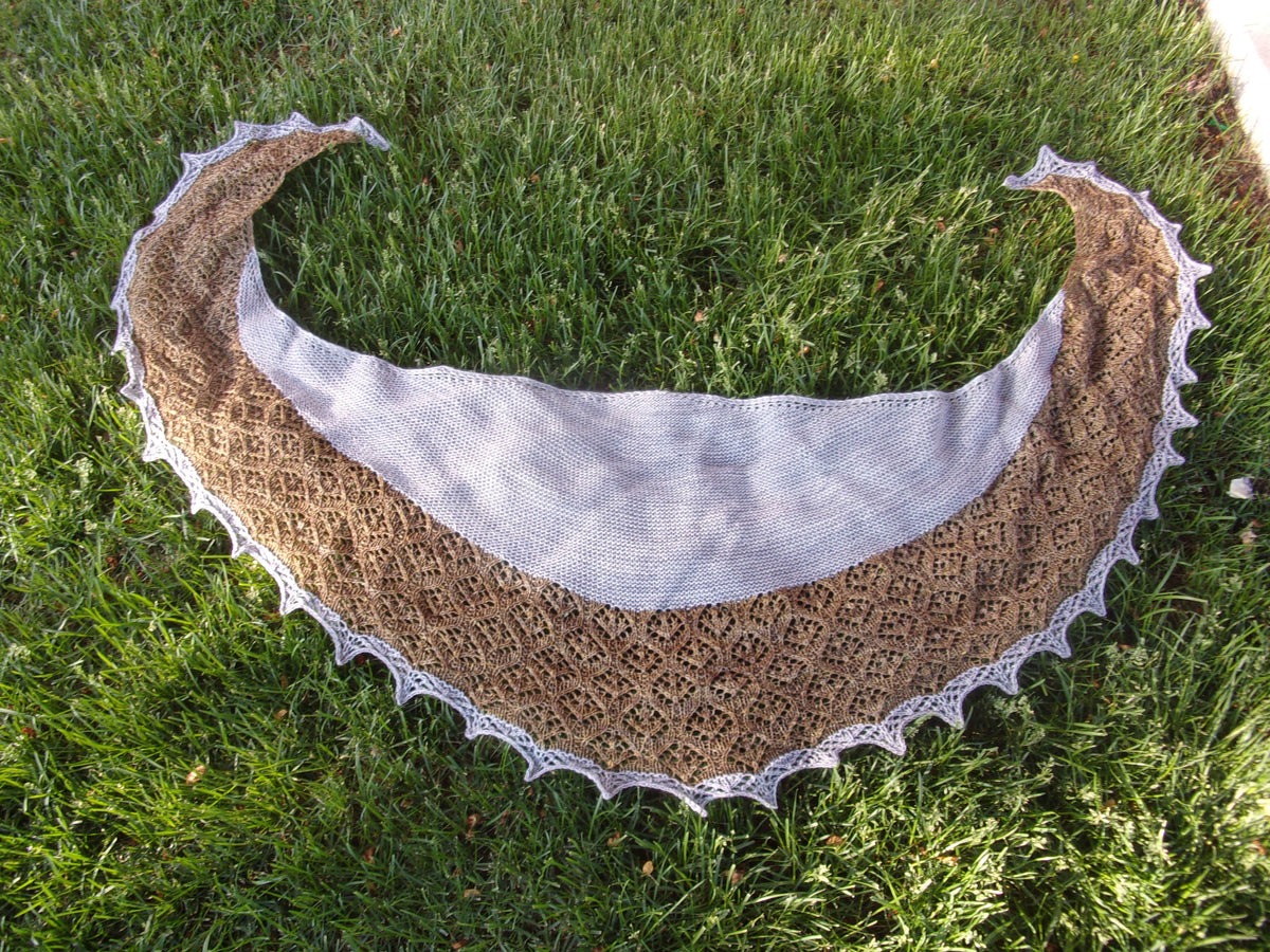 Ogee Shawl Pattern – Threaded Dream Studio