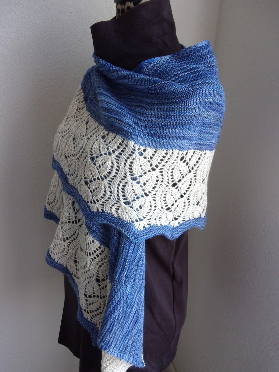 Dayflower Wrap Pattern – Threaded Dream Studio